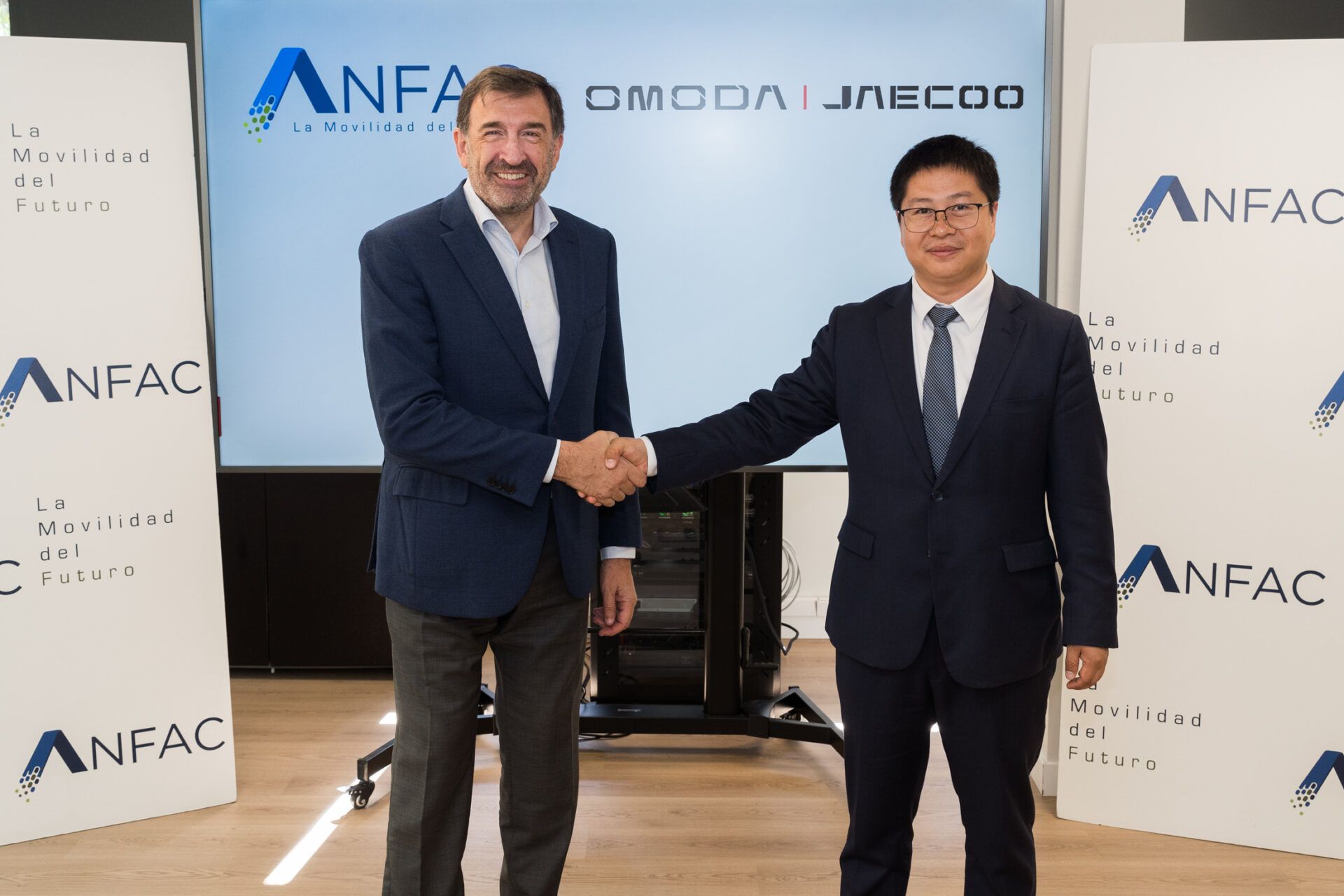Omoda y Jaecoo se unen a Anfac